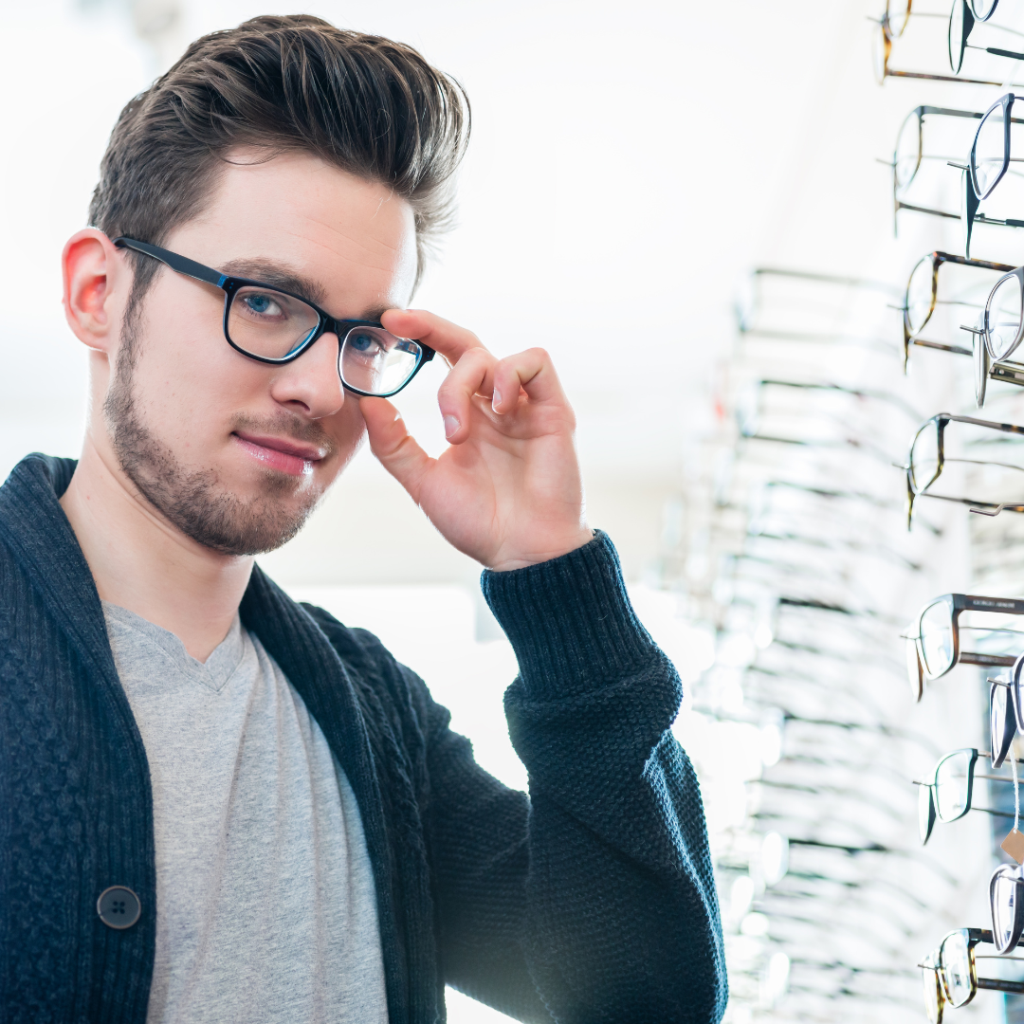 Optometrists, Opticians and Ophthalmologists: How are they different ...
